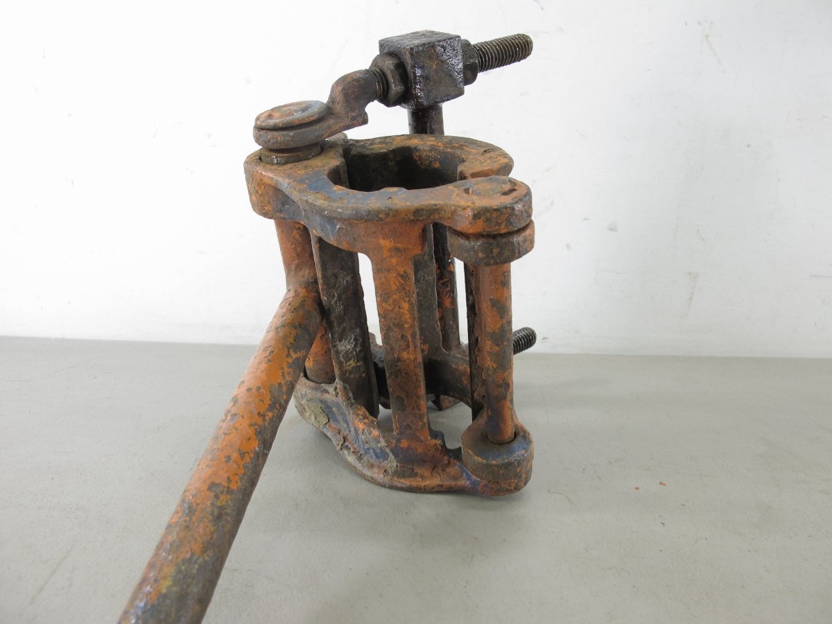 3 Inch Pipe Alignment Welding Lever Lock Cage Clamp – ZeereeZ