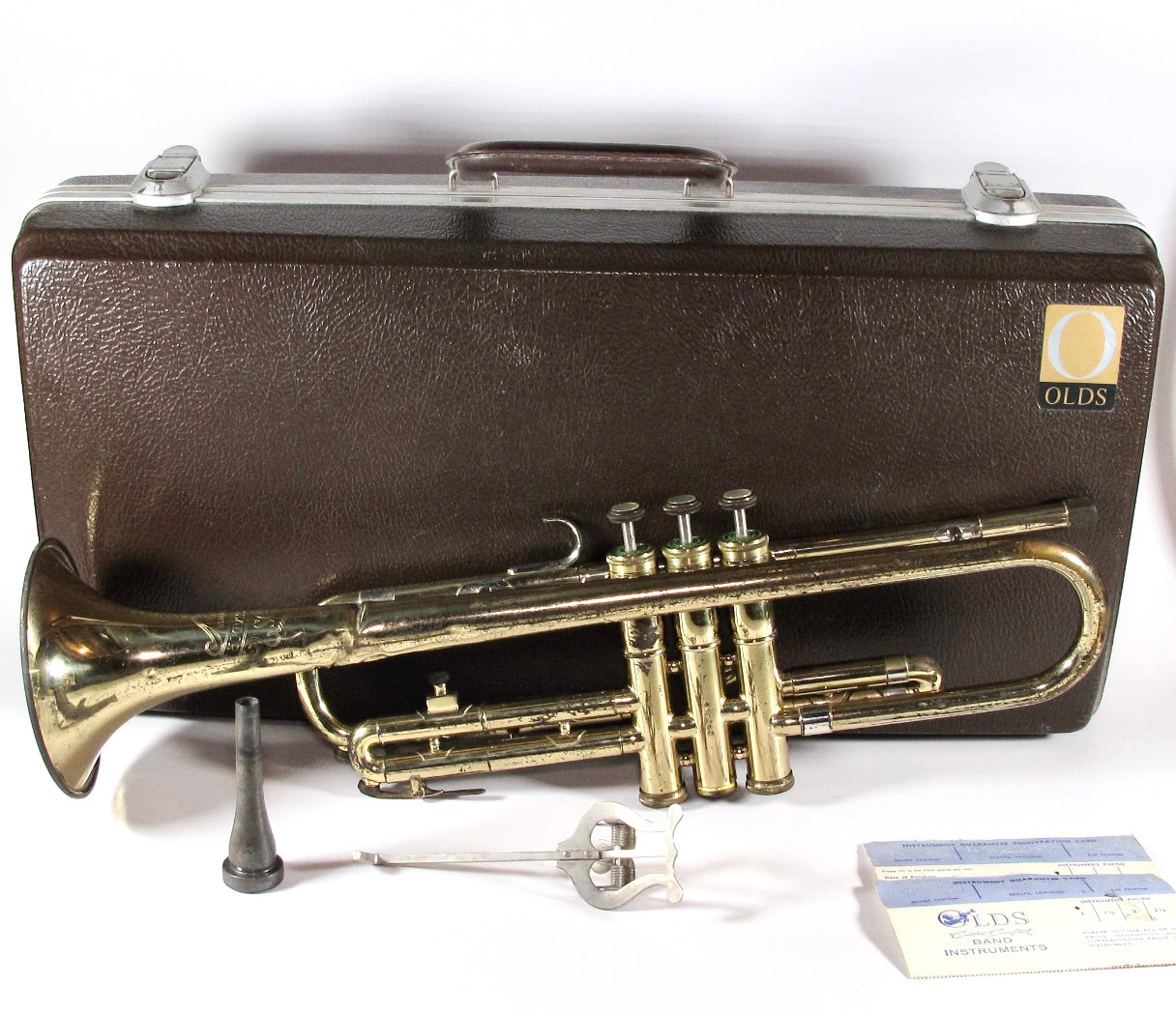 Olds Ambassador A10 1964 Trumpet with #3 Mouthpiece #492262 – ZeereeZ