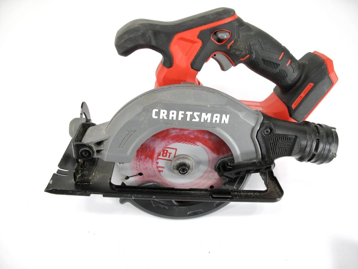 Craftsman CMCS505 20V 5-3/8 in. Cordless Circular Saw – ZeereeZ