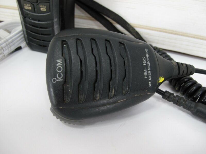 Icom IC-M25 Floating Handheld VHF 5W Marine Radio w/ HM-165 Mic – ZeereeZ