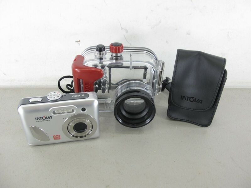 Intova IC-600 Digital Sports Camera 6.0MP 2.4" LCD Underwater Waterpro ...