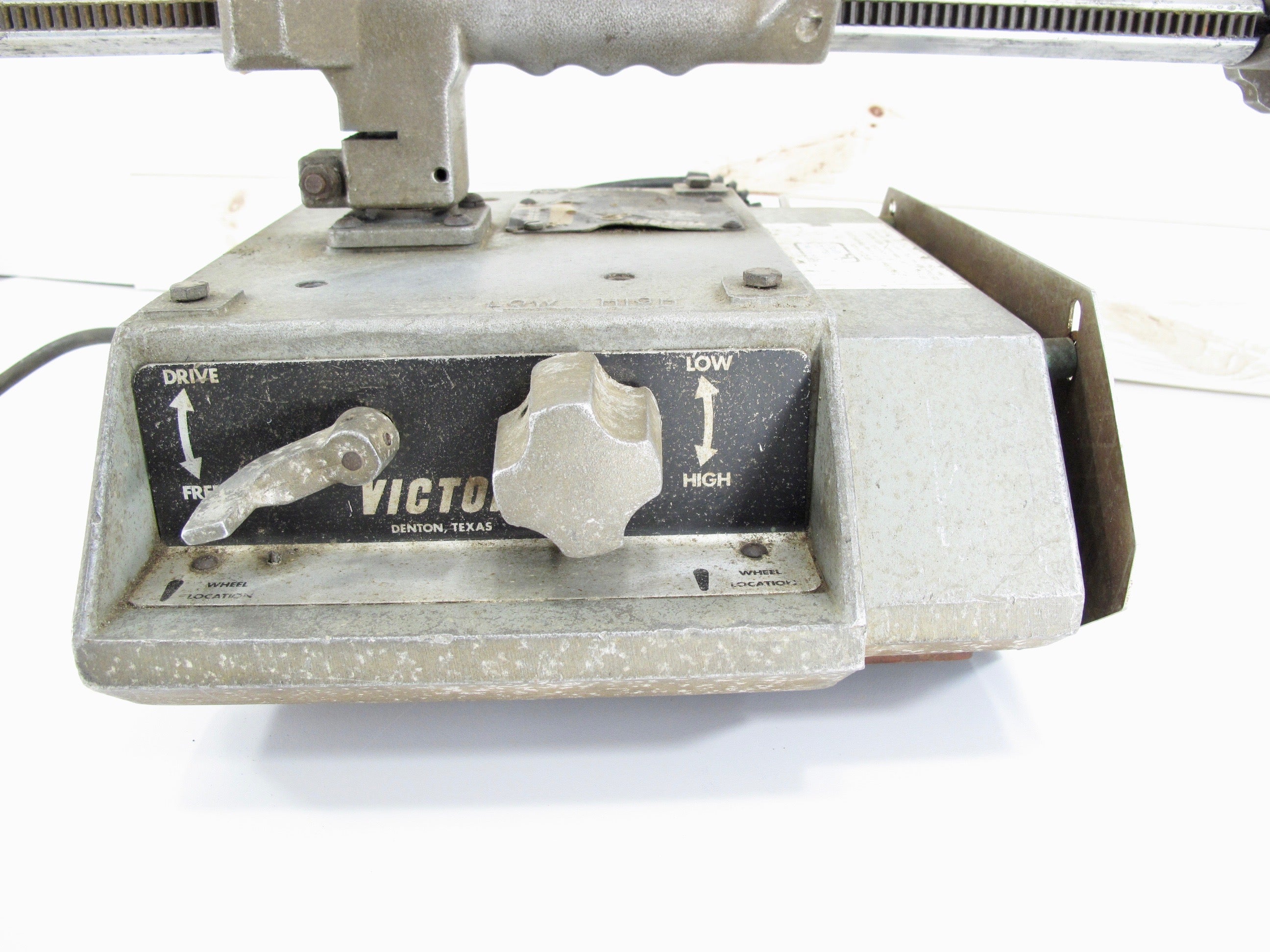 Victor VCM-200 Track Burner Oxy-Fuel Portable Torch Cutting Machine ...