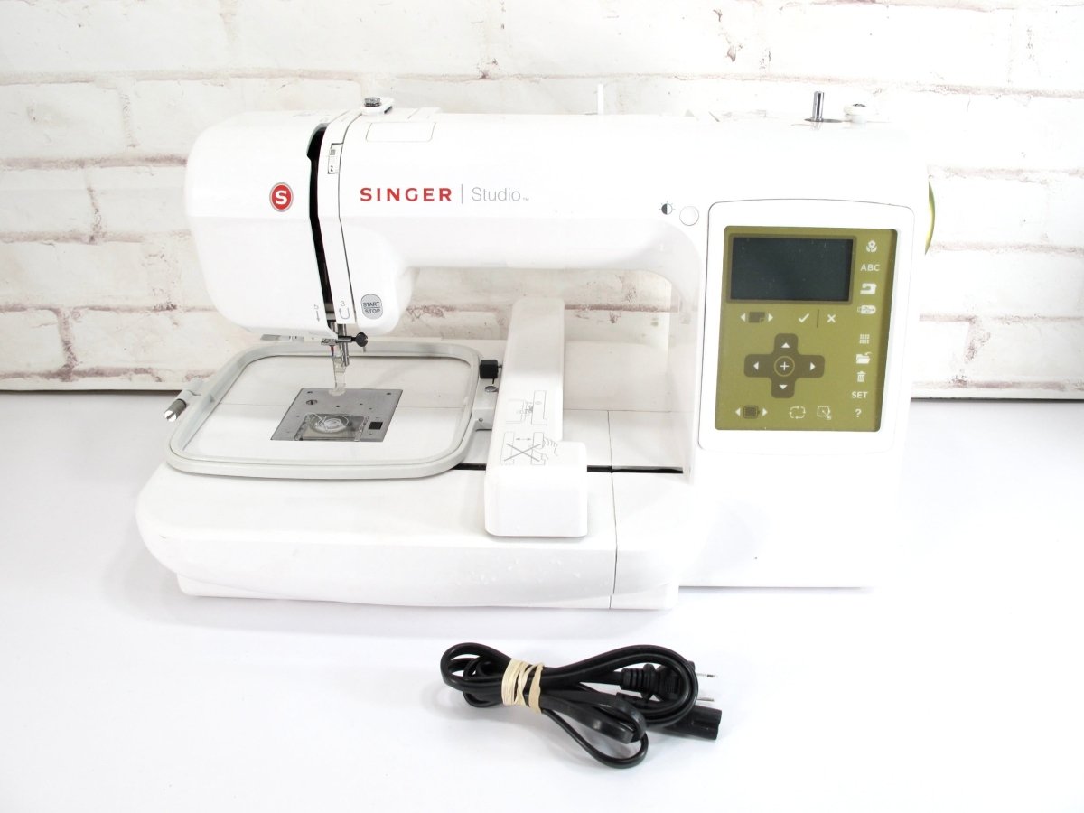 Singer Studio S10 Industrial Grade Digital Programmable Embroidery Mac ...
